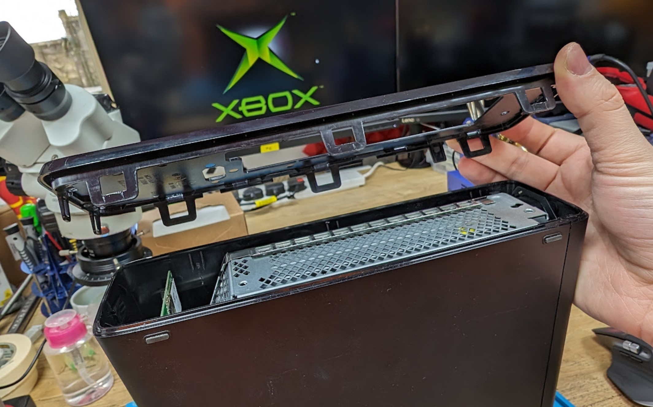 Disassembly (Xbox 360 Slim) - RetroSix Wiki